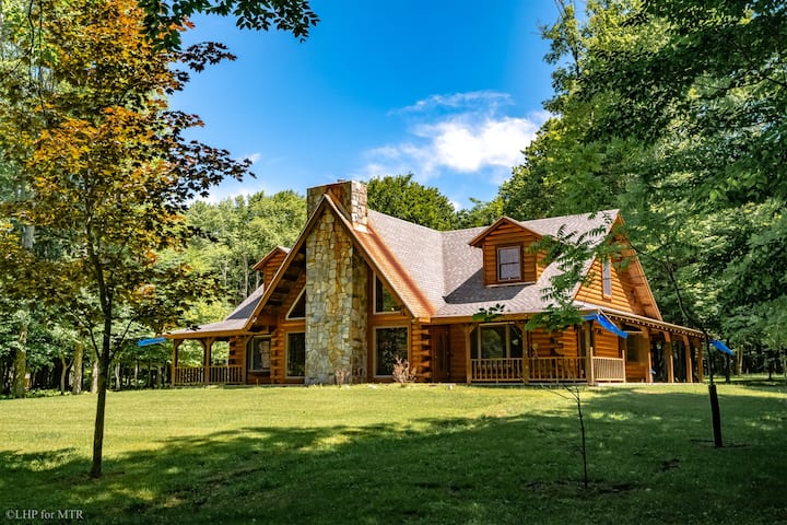 Back Country Cabin - Stunning, Secluded Property - Canaan Valley, WV