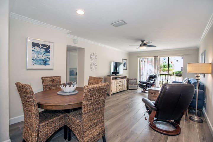 Unit 115 - Siesta Key, FL