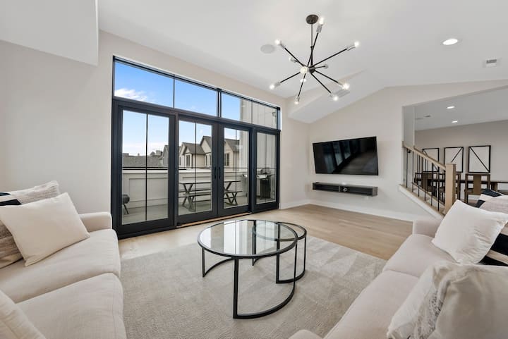 Amazing Modern New Build In Italian Village! - Columbus, OH