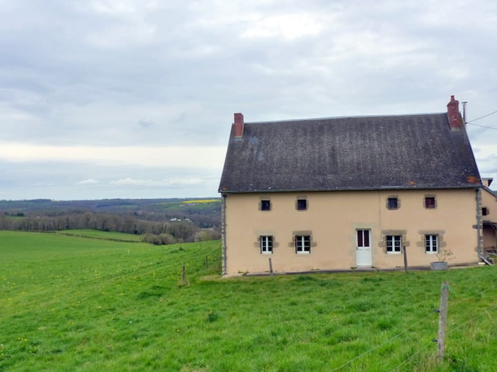 Gîte Mazirat, 4 Pièces, 6 Pers. - Montluçon
