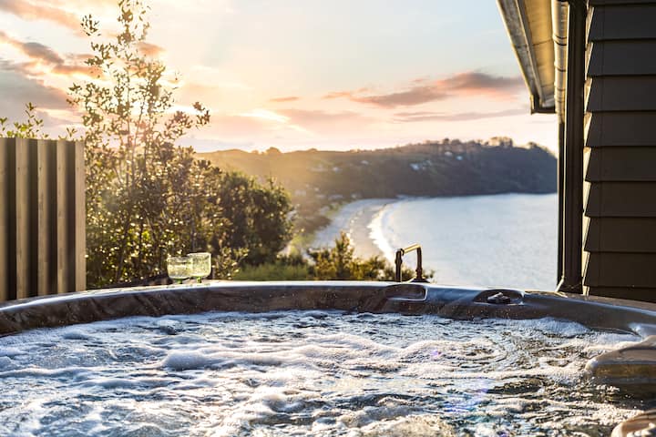 Garratt View - Waiheke Island