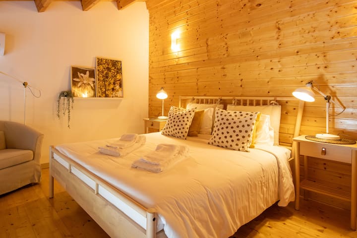 Studio Limoeiro W/ Pool, Bfast & Courtyard - Tavira