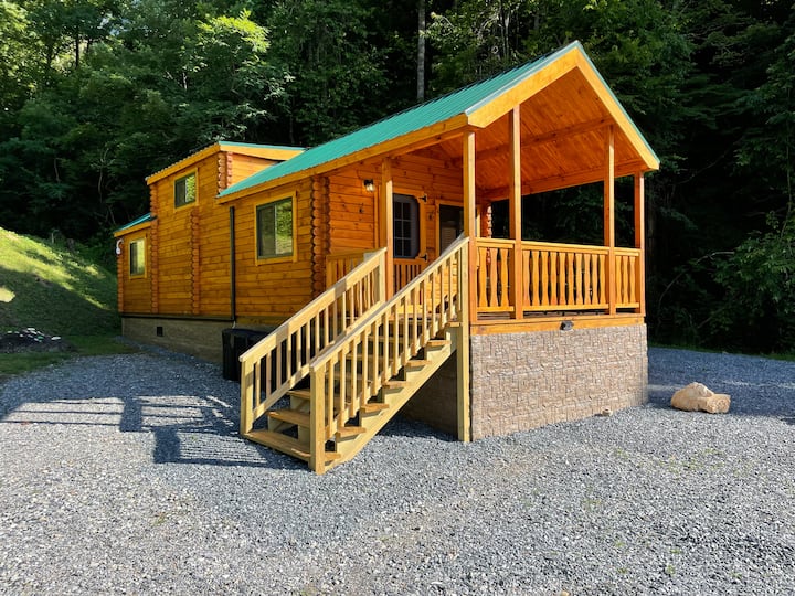 Dogwood Cabin Unit 4 - Bryson City, NC