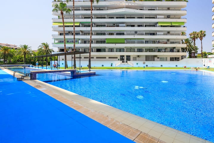 Uhc Montecarlo Apartment - Reus