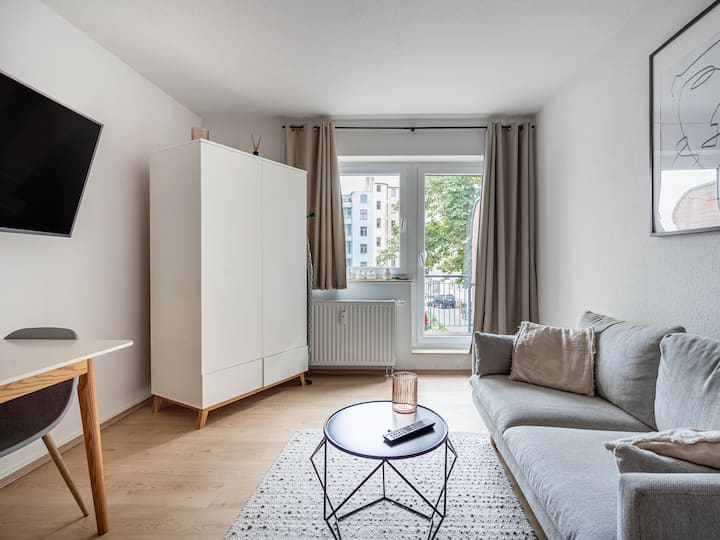 Limehome Magdeburg Breiter Weg | Suite + Balcony - Magdebourg