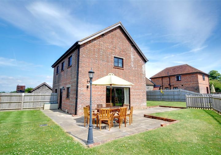 Mill Cottage - Cranbrook