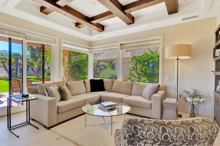 Stunning Villa With Custom Upgrades Near Lq Resort - La Quinta, CA