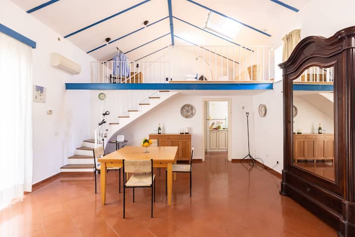 New Home With Balconies In Sorrento Center - Sorrento