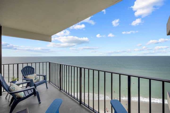 Amazing Oceanfront View + Beach Access, 2br/2ba - Murrells Inlet, SC