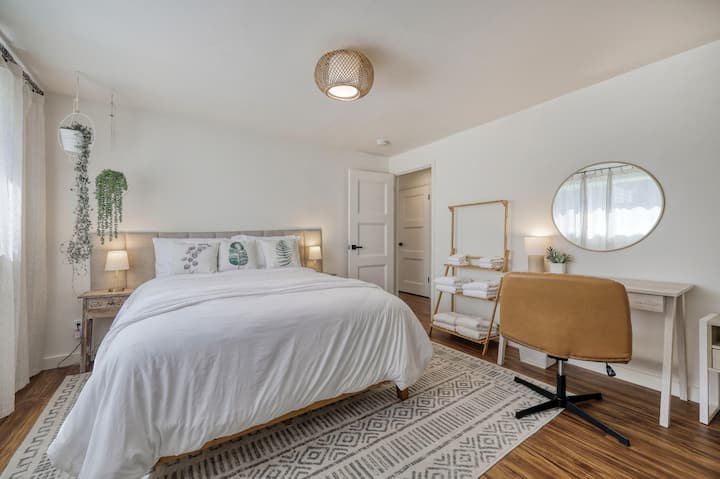 Zen Haus Garden Retreat, Near Uo, Views, Fast Wifi - Eugene, OR