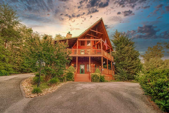 Hill Hiker's Haven - Townsend, TN