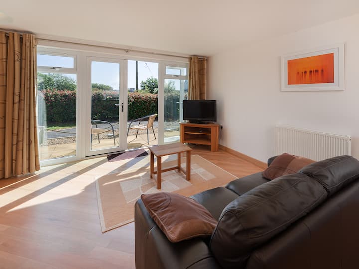 1 Red Rock Apartments - Dawlish
