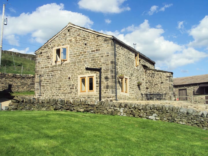 Bronte Barn - Haworth