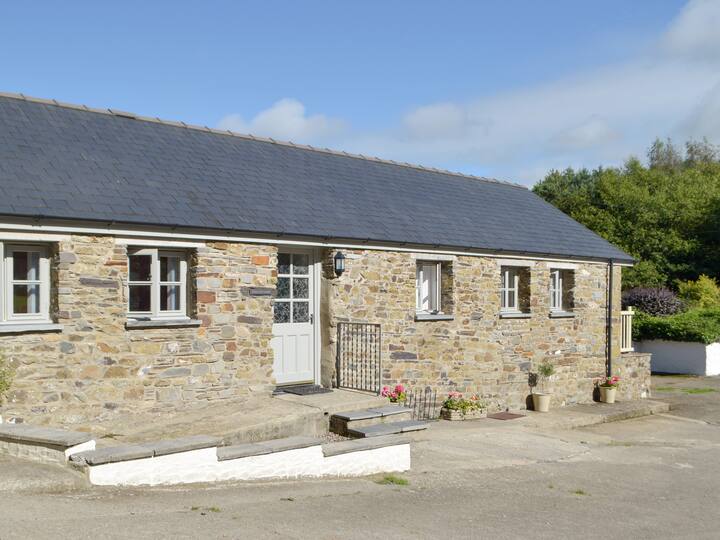 Troed Y Rhiw Aberpoth - Aberporth