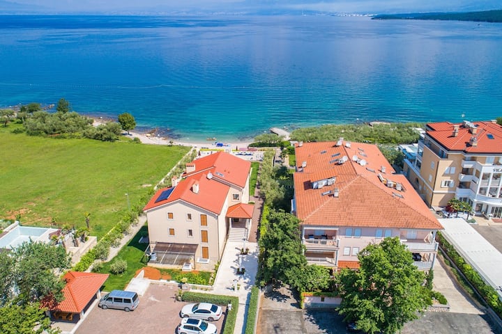 Luxury Apartment Balu 18 Near The Sea - Malinska