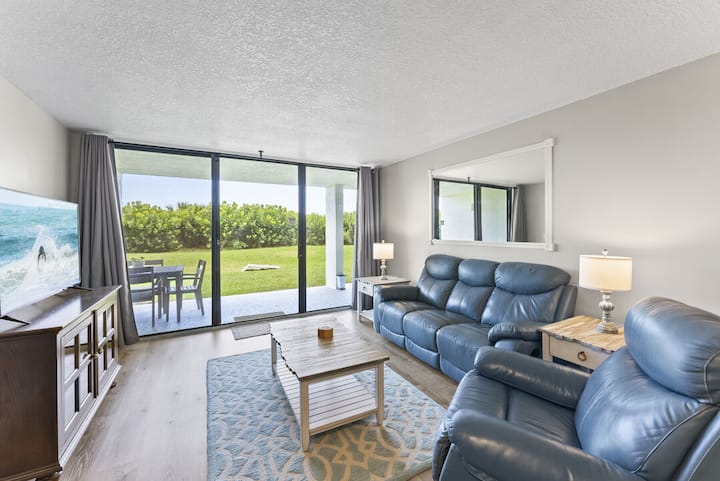 Cape Canaveral Charm Double Wide Patio - Cape Canaveral, FL