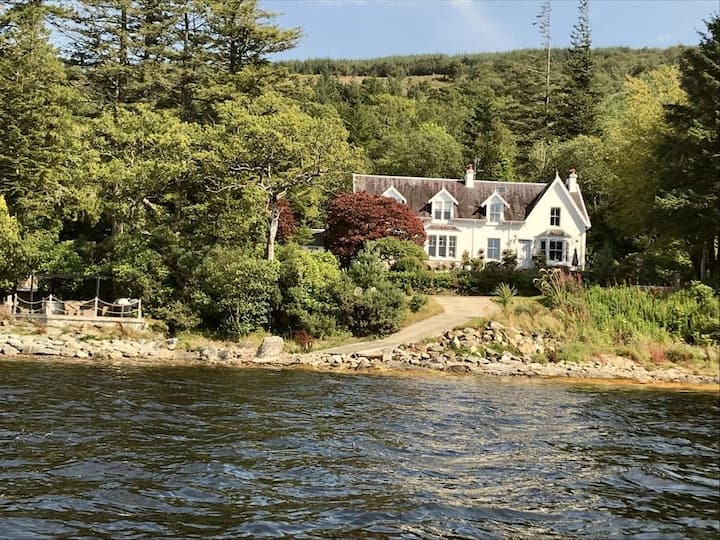Hazelbank, Sleeps 10, On The Shores Of Loch Fyne - Inveraray