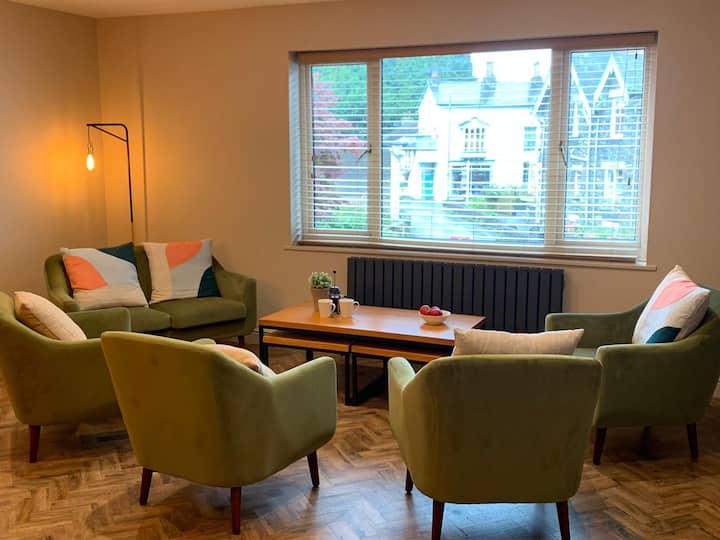Apple Tree - Central Bowness With Free Parking - Windermere