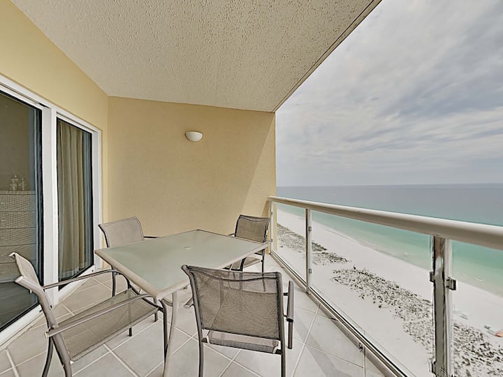 Emerald Isle 1606 - Amenities & Beachfront Pool! - 彭薩克拉海灘