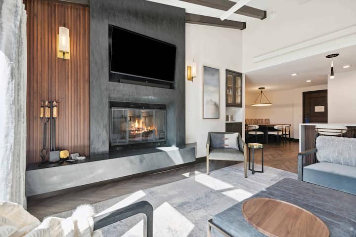 The Charter C430 - Beaver Creek, CO