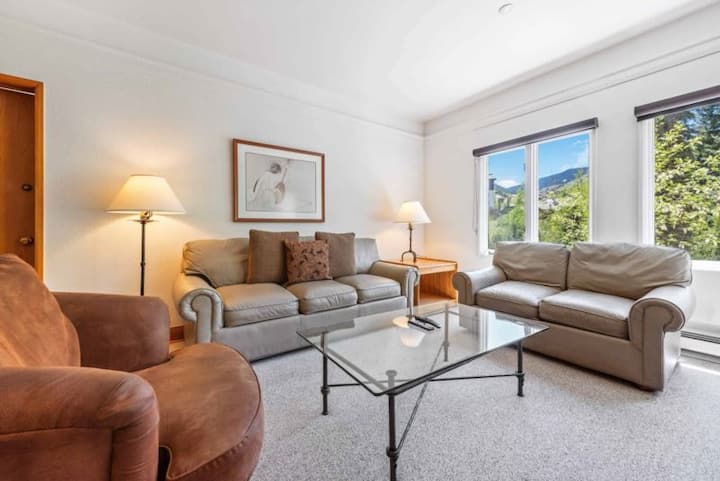 The Charter B120 - Beaver Creek, CO