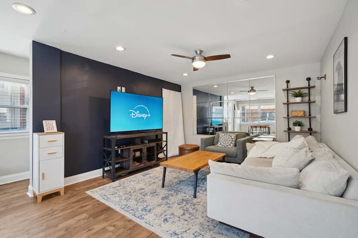 [🚗X4 Parking] Are We In The Suburbs?! 🧖🏾‍♀️ - Philadelphia