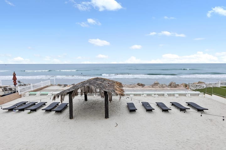 Lower Level Oceanfront Studio P925-3 - Oceanside, Californie