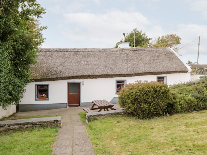 The Thatched Cottage - Westport