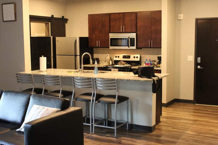 Spacious Retreat Near Isu + Local Dining - Iowa State University, Ames