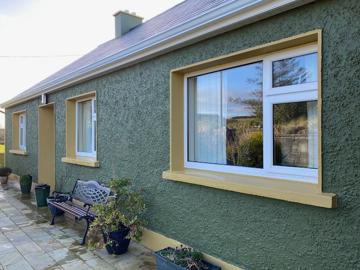 Sea View Hideaway - Lahinch