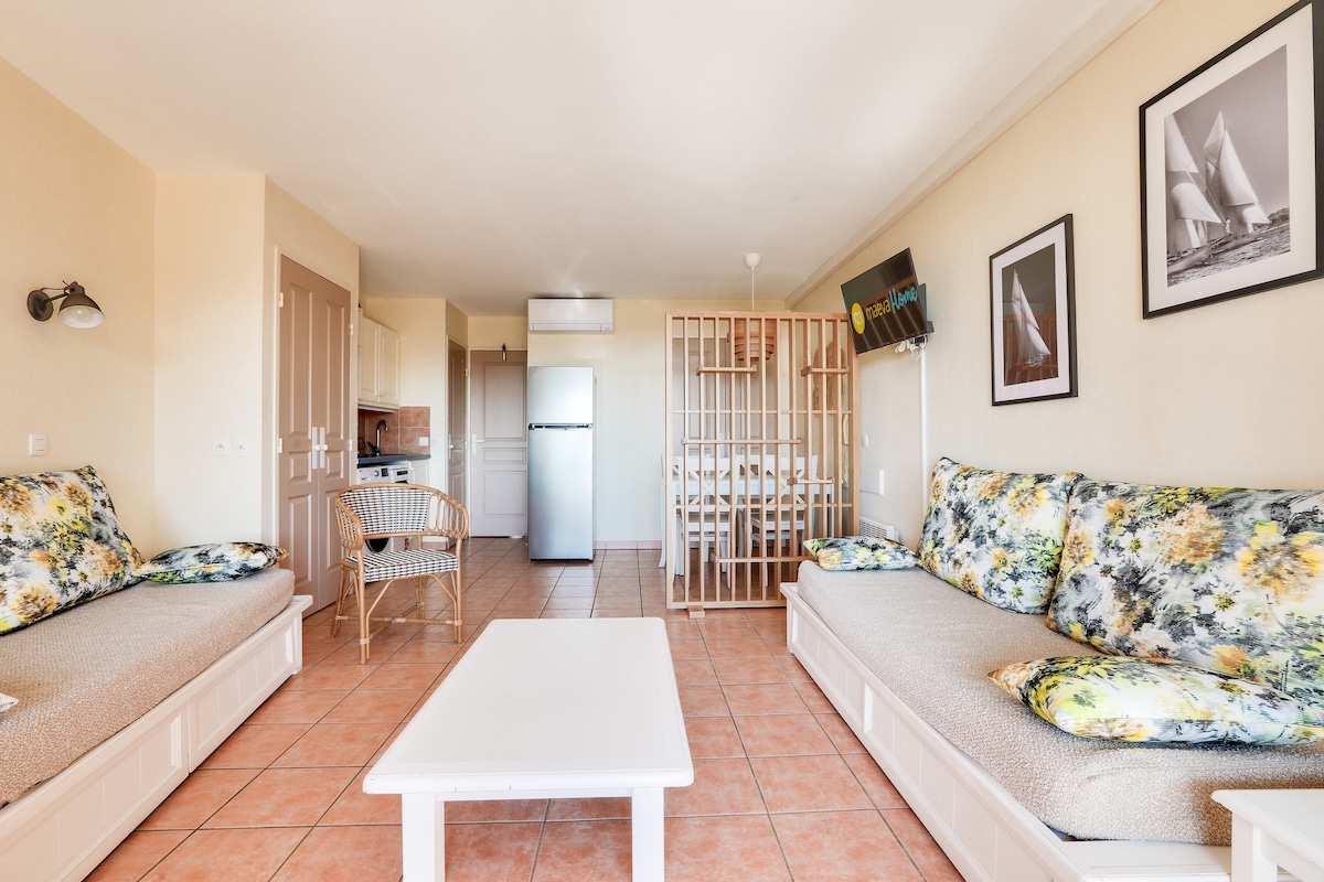Air-conditioned Apartment 2 Rooms 5 People - Prest - Apartments for ...