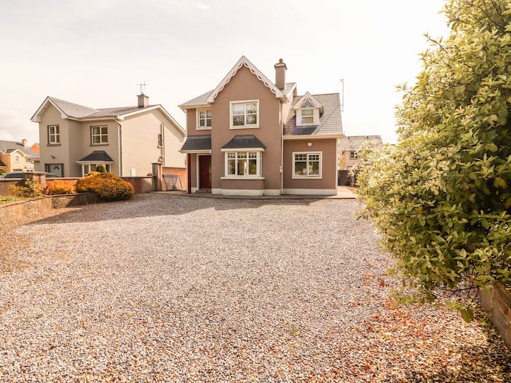 4 Killimer Road - Kilkee