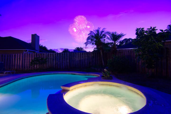 ~Screaming Eagle_sleeps 11_heated Pool & Spa~ - Orange Park