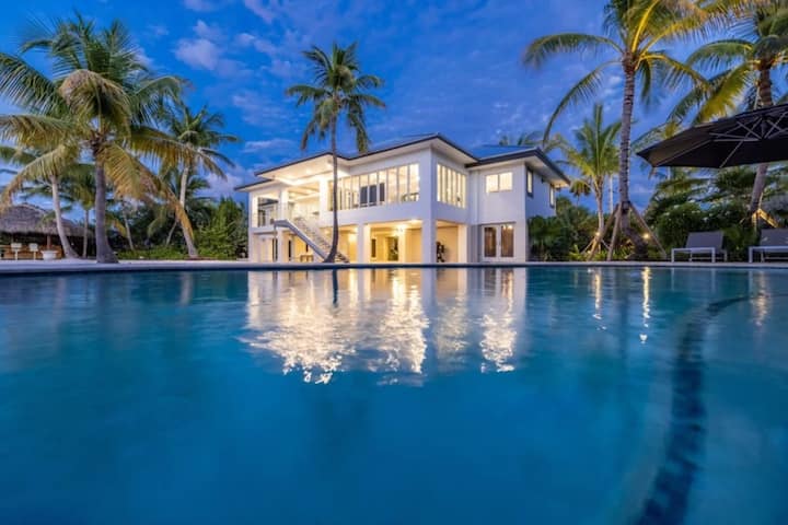 Island Beach House Oasis Your Memory Maker Awaits - Islamorada, FL