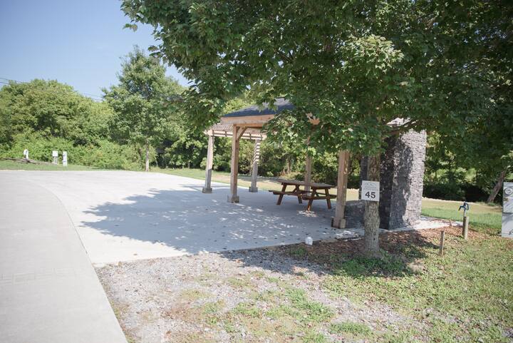 Creekside Paved Rv Campsite #45 - Blueridge, Ga - 블루 리지