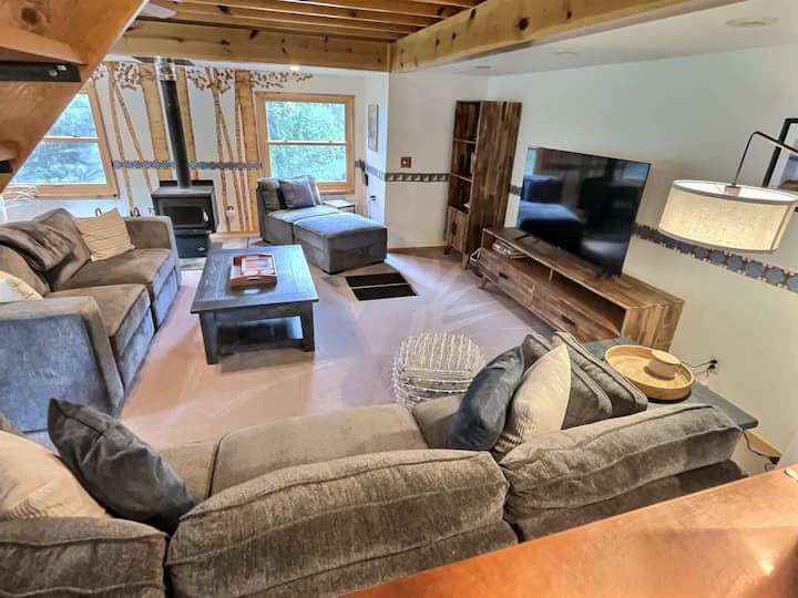 Amizette Main House - Taos Ski Valley, NM