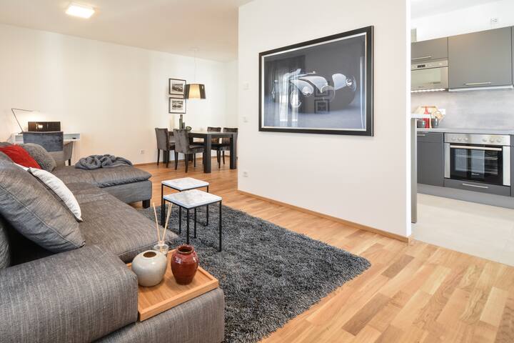 Lunas Appartements App. Autos - Essen