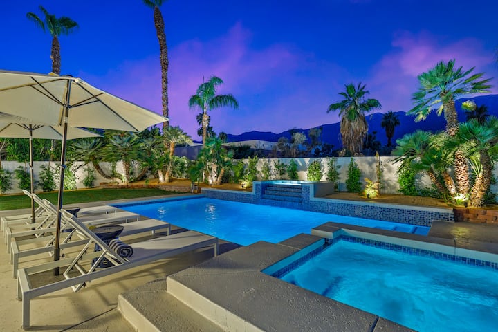 'Paloma House' 5 Br W/ Pool, Spa & Views! - Cathedral City, CA