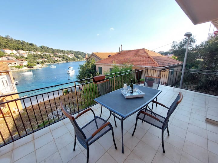 Apartment Dominik-2bedroom With Terrace & Sea View - Smokvica