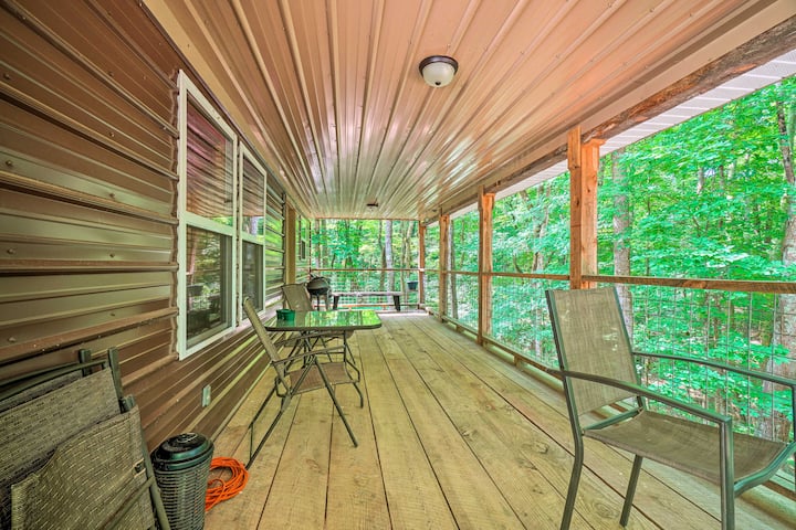 Peaceful Decatur Cabin W/ Grill & Fire Pit! - Chickamauga Lake, TN