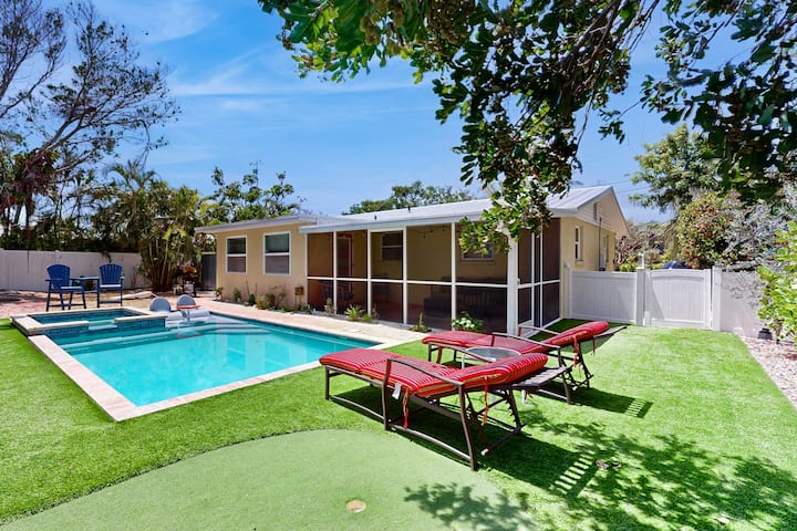 Amazing 2br Dog Friendly | Pool | Patio - Anna Maria, FL