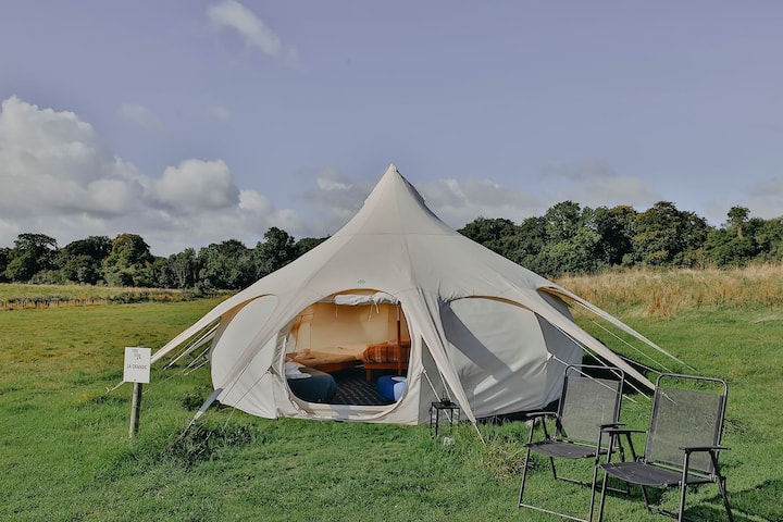 La Grande Tent - 納文