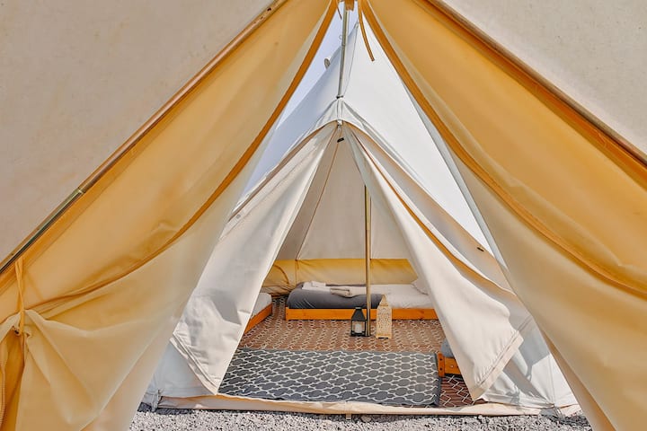 Tamworth Bell Tent - Navan