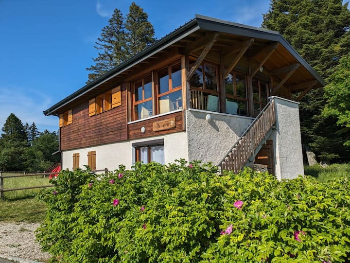 Chalet En Rondins Sommet Du Revard - Les Deserts