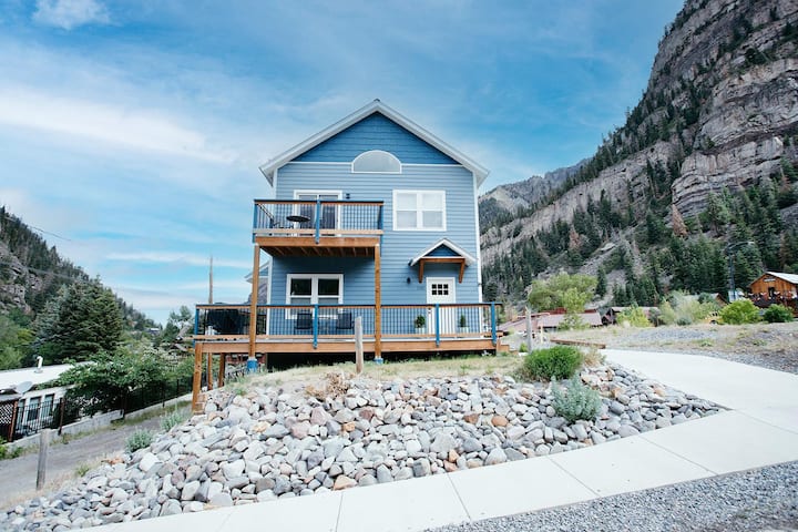Stunning Home Walk To Downtown & Hot Springs - A/c - Ouray, CO