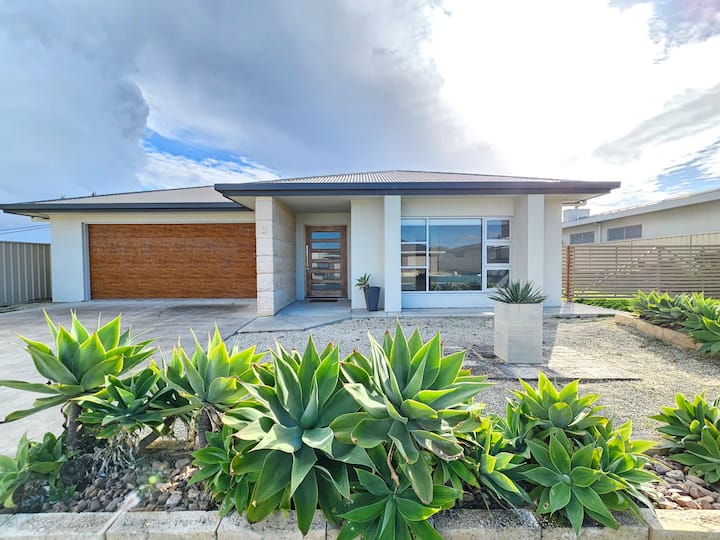 Pitts Villa- 3 Healey Court - Robe