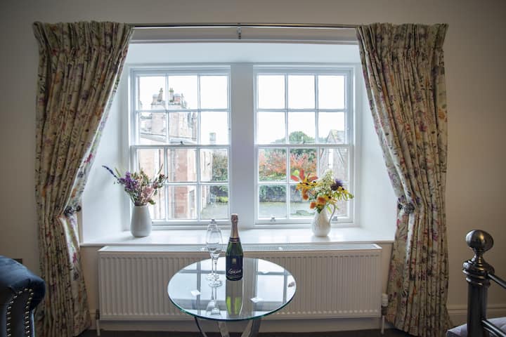 Stableyard Studio - Drumlanrig Castle & Gardens