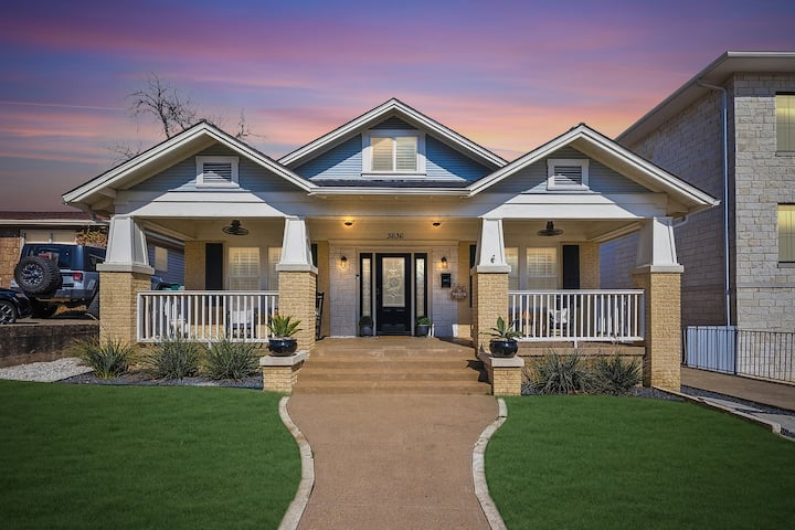 Hot Tub | Steps To Dickies Arena | Private Parking - Fort Worth, TX