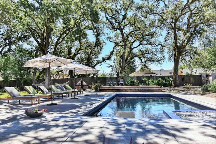 Modern 3bd With Pool & Pickle Ball - Petaluma, CA