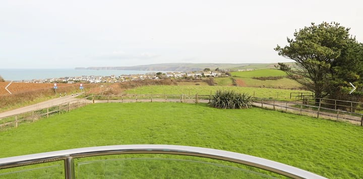 Northlight With Views Of Green Fields & Out To Sea - Port Isaac